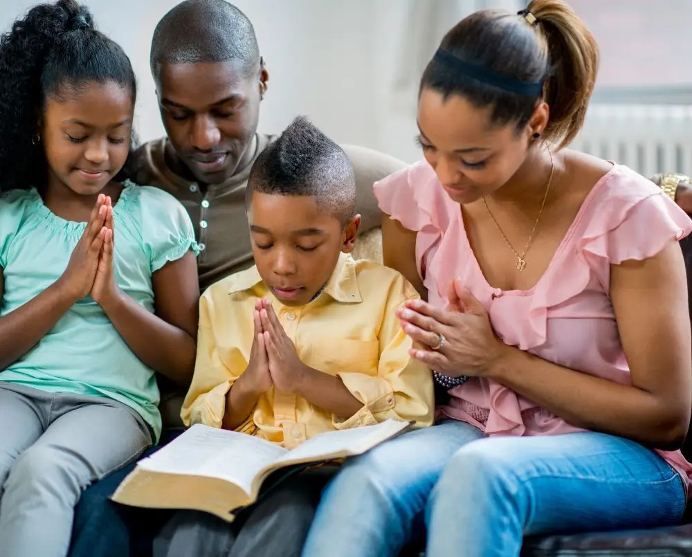 7 Powerful Prayers to Pray Over Your Children Each Morning
